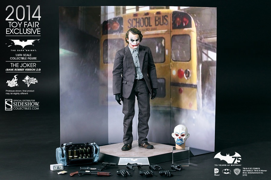 The Joker (Bank Robber Version 2.0) MMS249 Sixth Scale Figure by Hot ...
